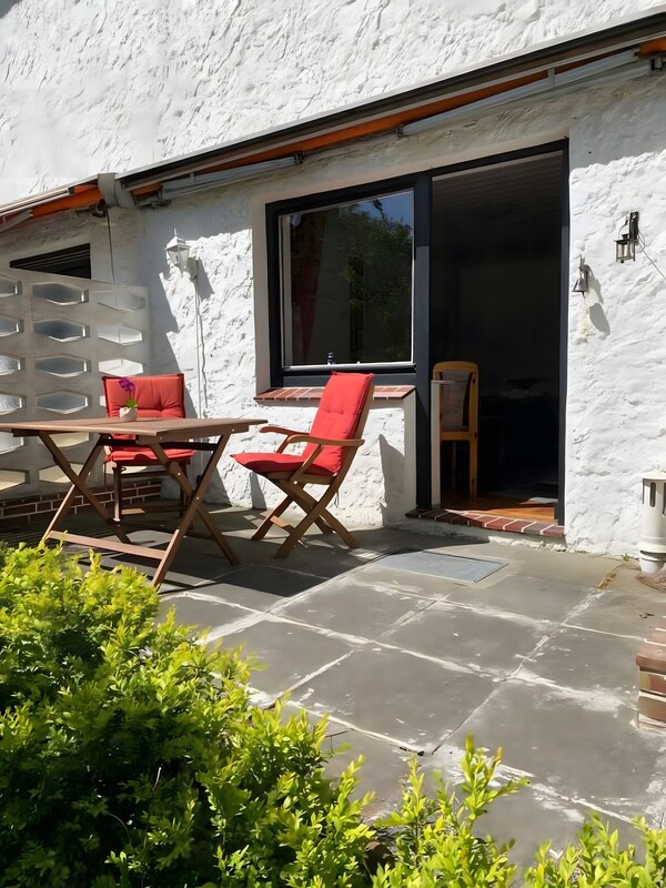 Studio 'Morgensünn' With Private Terrace And Shared Garden - Husum