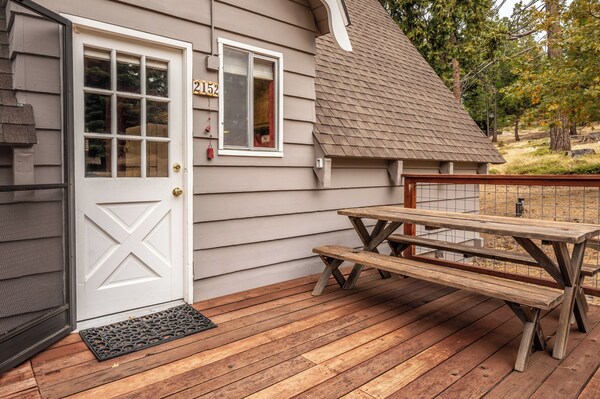 R-cozy A-frame - Pet Friendly W/ Pool Access! - Arnold, CA