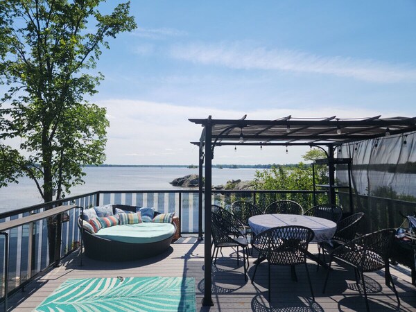 Zukaland Lakehouse + Cedar Spa & Rooftop Terrace - Gravenhurst