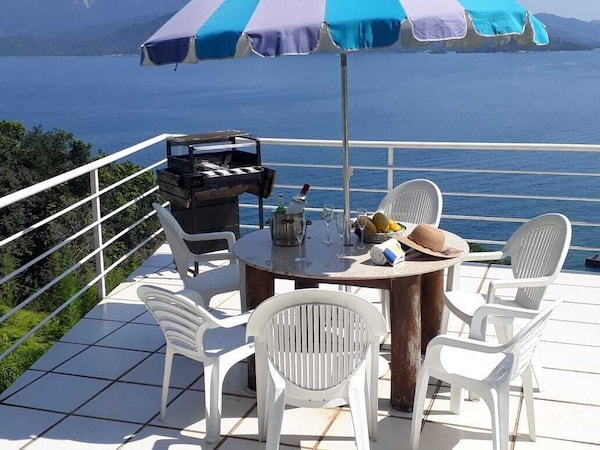 Comfort, Space And Elegance In The Same Place For 12 People Portogalo - Ilha Grande
