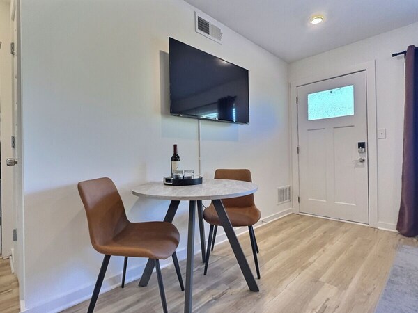 Urban Hideaway Near Downtown Hotspots - Homewood, AL