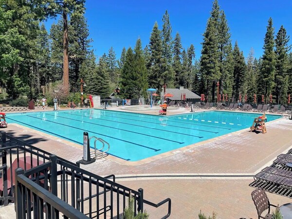 Charming 2-bedroom Condo In Northstar - Sandy Beach Tahoe Vista