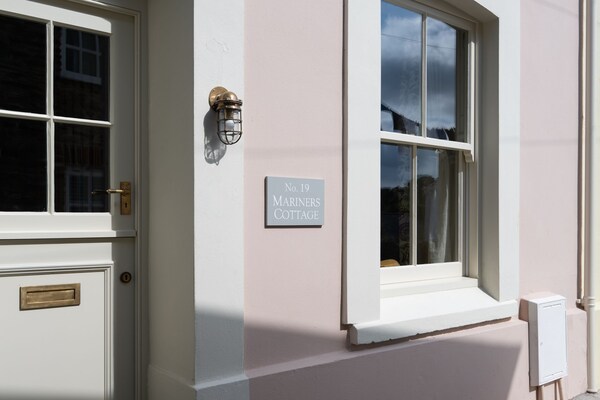 Mariners Cottage -  A House That Sleeps 8 Guests  In 4 Bedrooms - Salcombe