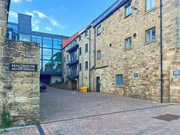 1 Bedroom Accommodation In Alnwick - Alnwick