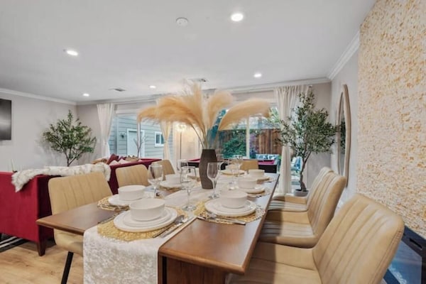 Newluxhome!ev !Pooltable!applecupertinocampbellsj - Saratoga, CA