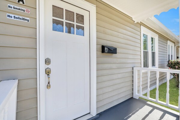 Tranquility- A Charming 2-bedroom Apartment In Amazing North Charleston - North Charleston, SC