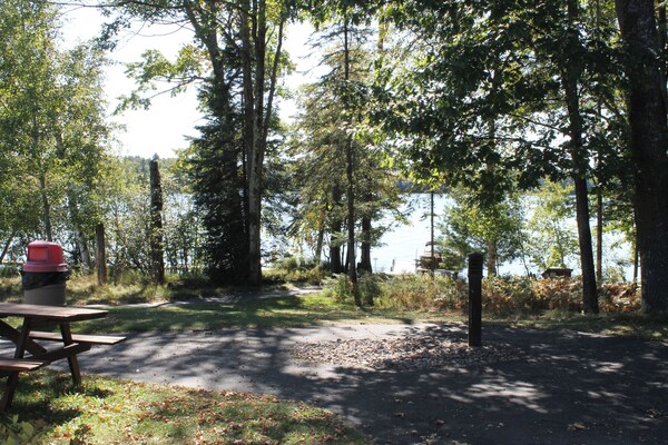 Lower 2 Bed Condo On Duck Lake - Eagle River, WI