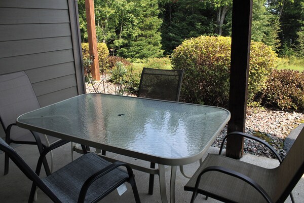 2 Bedroom Lynx Lake Condo In Eagle River Wi - Eagle River, WI