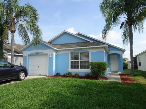 New!! Charming 3 Bedroom Villa On Gated Southern Dunes Golf & Country Club - Haines City, FL