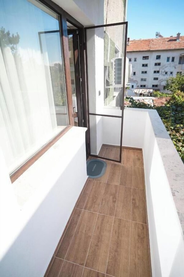 2 Bed Apt - Sleeps 4, Terrace & Pet Friendly - Sandanski