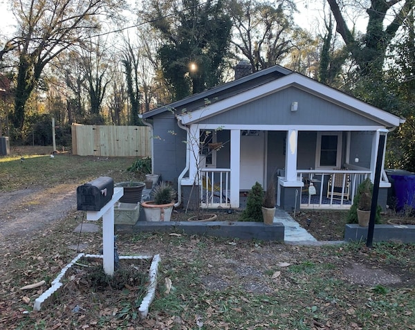 Carolina Cottage-entire Home-close To Downtown Spartanburg - Lake Craig, SC