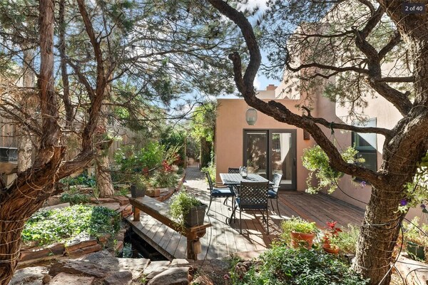 Charming 3-bedroom, 2-bath House In Santa Fe With Fully Furnished Guest House. - Santa Fe, NM