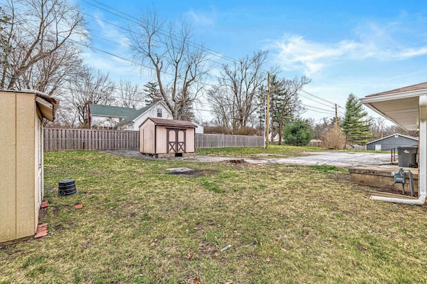Cozy Updated Home On Indy's Southside - Greenwood, IN
