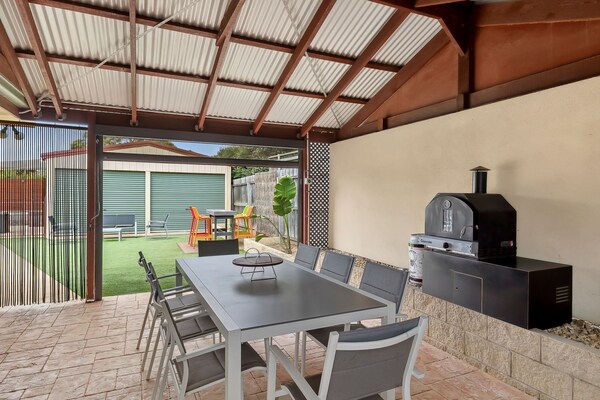 Coastal Family Retreat - Torquay