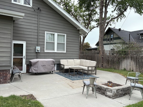 Charming 4-bedroom House In Kearney. - Kearney, NE