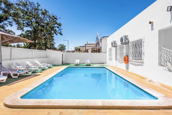 Villa Rum Cay - Cuatro Habitaciones Villa, Capacidad 8 - Albufeira
