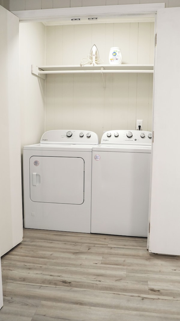 Cozy Escape Just Minutes From Duke & Dwntwn Durham - Durham, NC