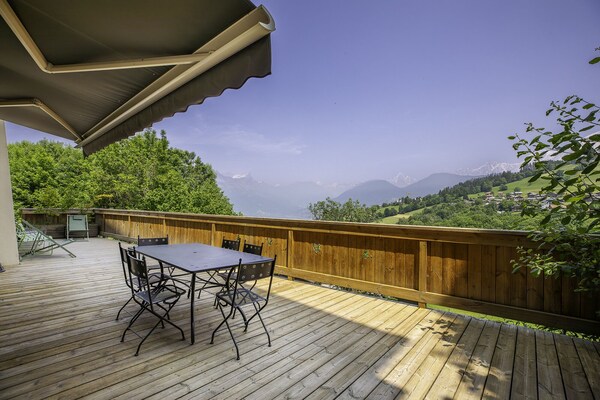 Breathtaking View Of Mont Blanc With Terrace! - Combloux