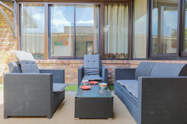 Maisonette Avec Patio Proche Métro - Pantin