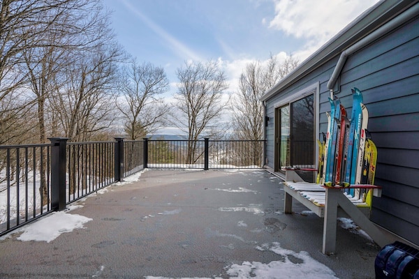 Cozy Fireplace, Walk To Ski Hill | Kingswood 4h - Quechee State Park, Hartford