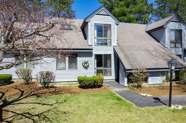 New! Golf Views, Near Club | Lakeland Village 2b - Woodstock, VT