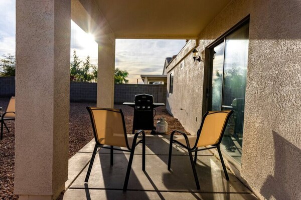 Dedicated Spacious 3bd 2ba Home By Golf & Baseball - Peoria, AZ