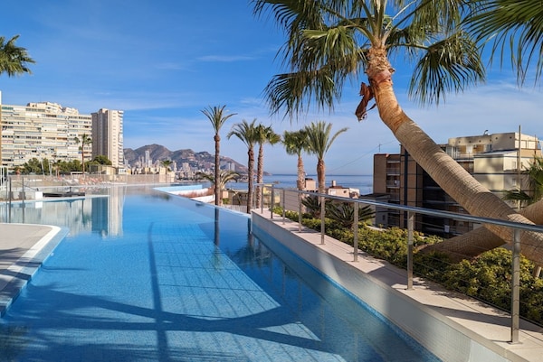 Sunset Cliffs Superb Apartment - Benidorm