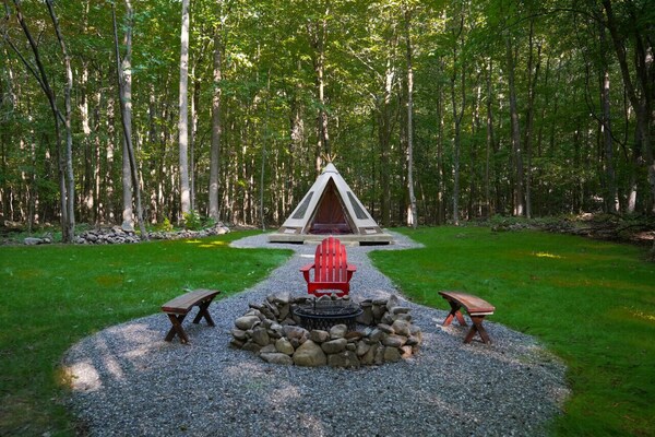 Teepee Style Glamping Tent - New Jersey