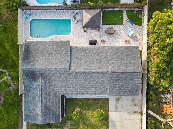 Ultimate Vacation Spot: Pool, Mini Golf & Hammock! - Odessa, FL