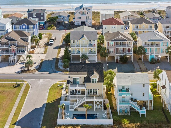 Experience Luxury At Notorious Oib, A Spacious 4bd, 4.5ba, Perfect For Up To 10 Guests. - Ocean Isle Beach, NC