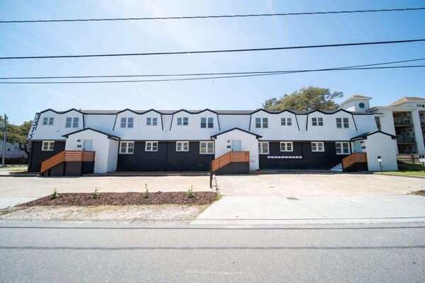Ov Mosaic - River Suite - Norfolk, VA