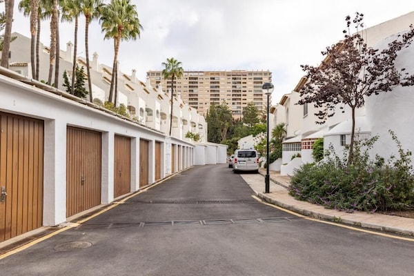 Charming House Next To The Sea - Torremolinos