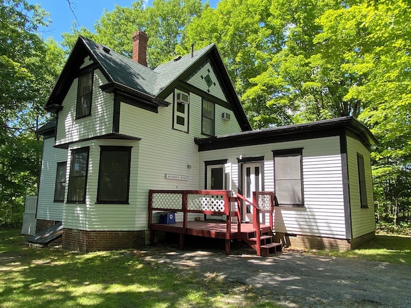 3 Bedroom Cottage At The 500 Acre Poland Spring Resort With Lots Of Onsite Activities! - Range Pond State Park, Poland Spring