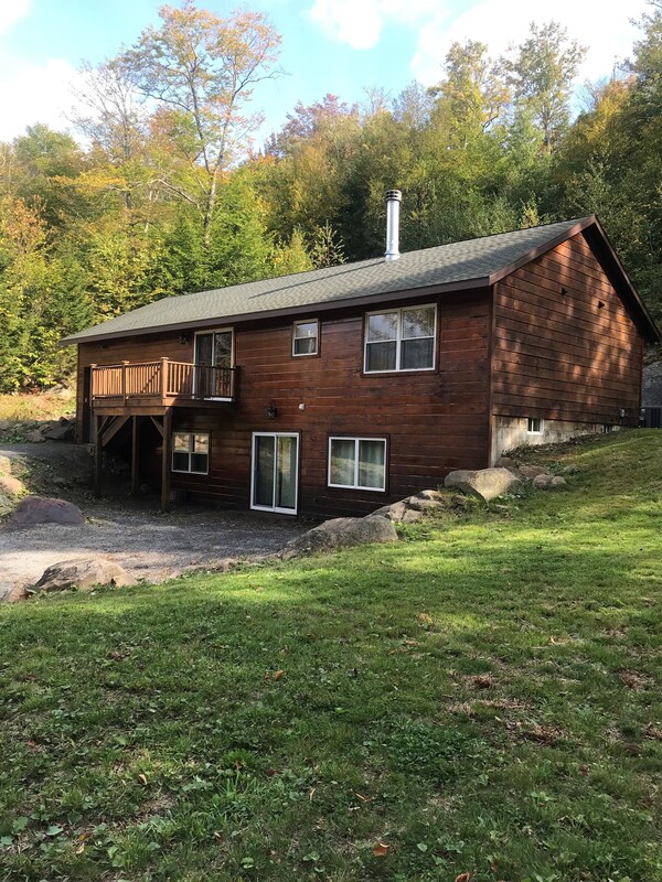 New Listing ~ Luxury 4-bedroom Cabin In Old Forge, Ny - Old Forge, NY