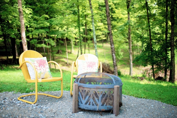 Tiny House | Strouds Run| Lake | Kayak-hike- Bike - Athens, OH