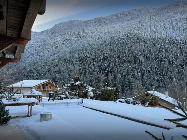 Chalet Wonderland - High End Alpine Stay For 10 With Pool - Ovo Network - Arc 1800