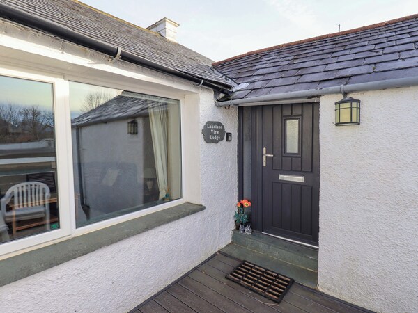 Lakeland View Lodge, Pet Friendly, With A Garden In Keswick - Borrowdale