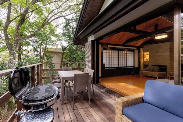 Bbq On A Vast Site Surrounded By Rich Nature | Jap / Ashigarashimogun Kanagawa - Hakone