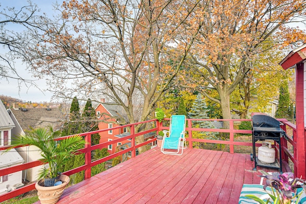 Bethlehem Home W/ Patio & Amazing Sunset Views! - Nazareth, PA