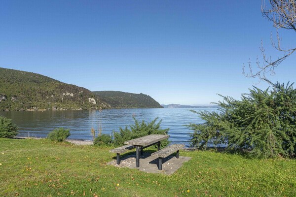 3 Oaks On The Lake -  Kinloch - Lake Taupo
