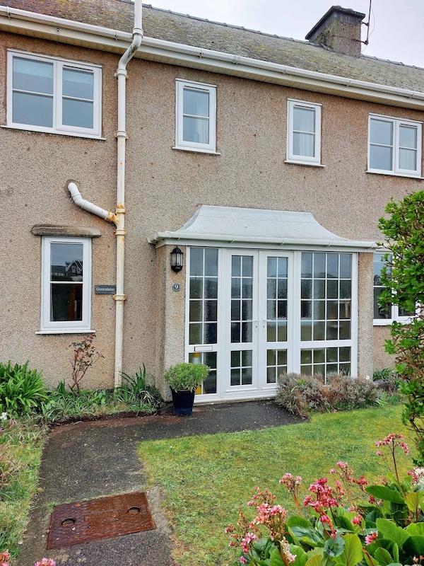 Garreg Wen ( White Stone ) Family Holiday Home Nr The Beach - Barmouth