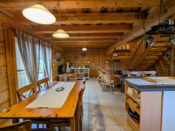 Comfortable Wooden Chalet, Wifi, Pets Allowed - Lorraine
