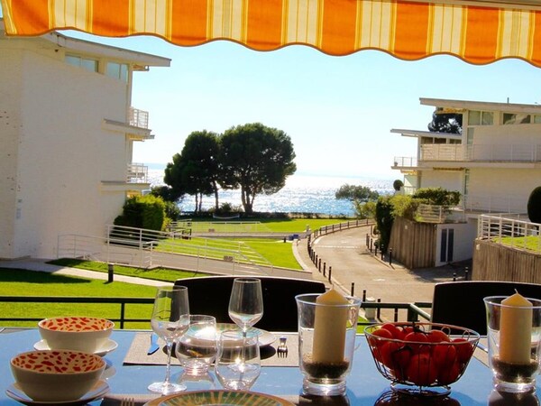 3327 Res. Almadraba Platja 6 Bx 2, Gran Jardín En Residencia Privada Y Tranquila, Acceso Directo A La Playa Almadraba. - Cadaqués