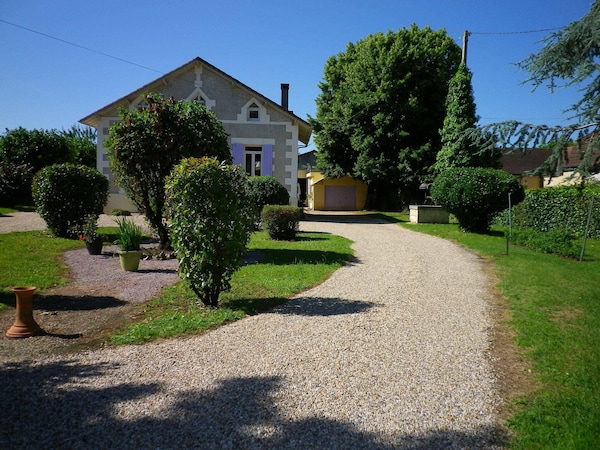 Casa Vacanze A Bergerac - Piscina Privata, Giardino E Comfort Per 8 Persone - Bergerac
