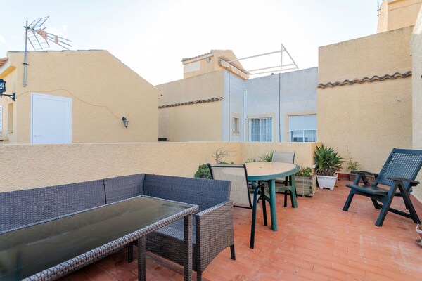Apartment 'Tranquilo Para Familias Con' With Sea View, Wi-fi And Air Conditioning - Tabarca