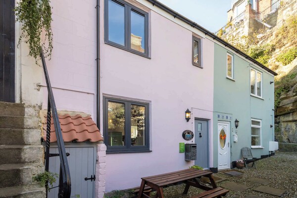 Host & Stay | Candyfloss Cottage - Whitby