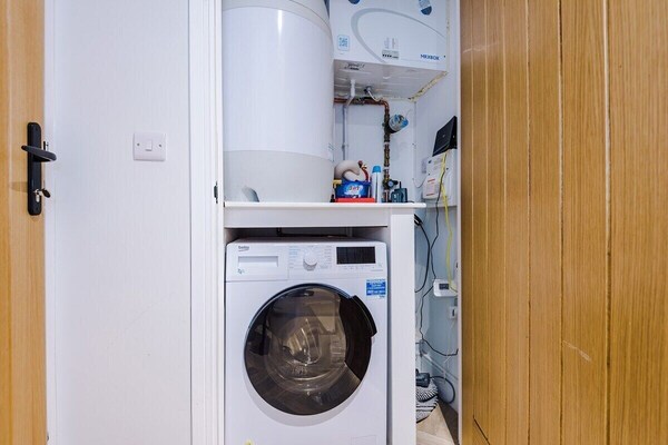 Rock Mill | Superior 2-bedroom Apartment - Bakewell