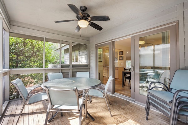 435 Oceanwoods: 3br Cottage 150 Yards From The Beach / $250 Beach Gear Credit - Kiawah Island, SC