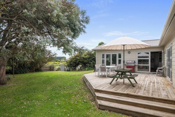 Coastal Family Escape - Waitarere Beach Retreat - Levin