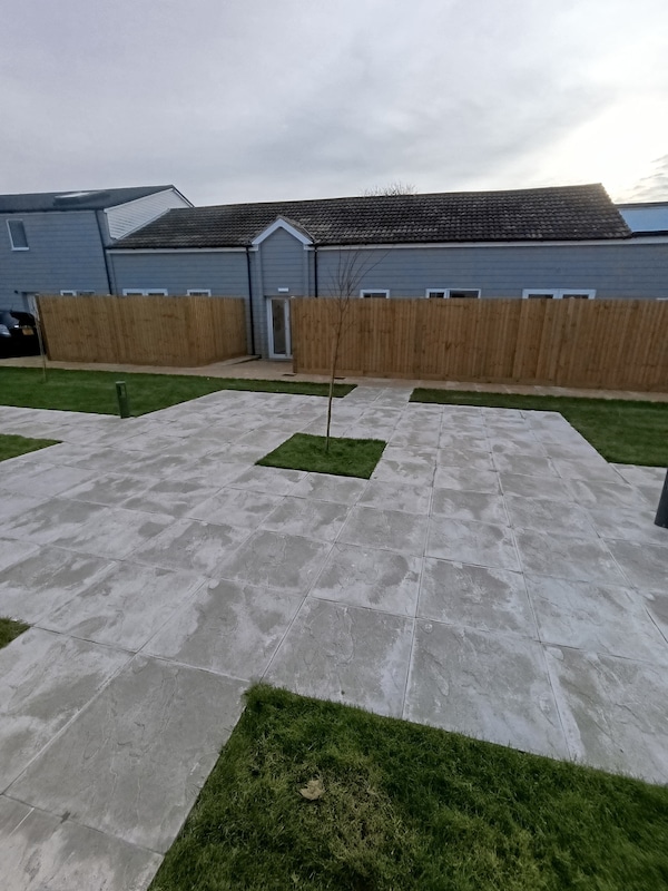 Open Mind Property - 2 Bedroom Flat - Isle of Wight